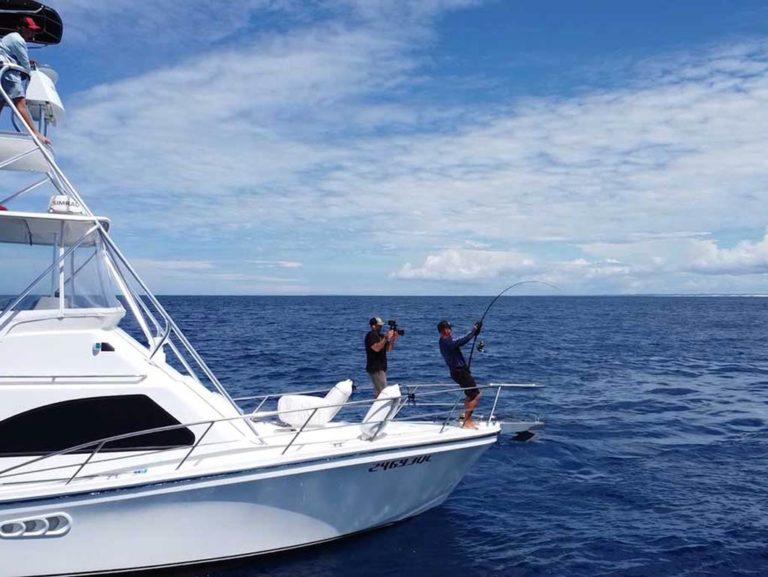 How to Go Deep Sea Fishing: The Complete Guide