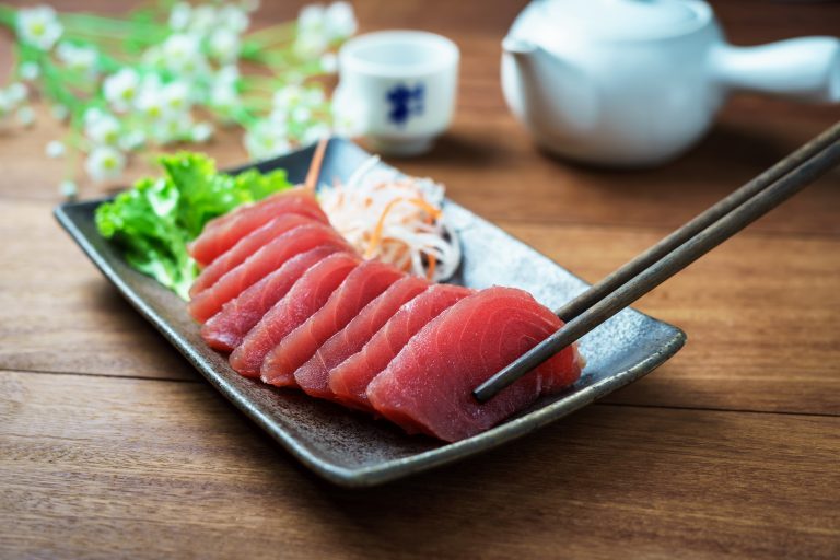 Types of Tuna Explained: Taste, Cost, and More (Updated 2023)
